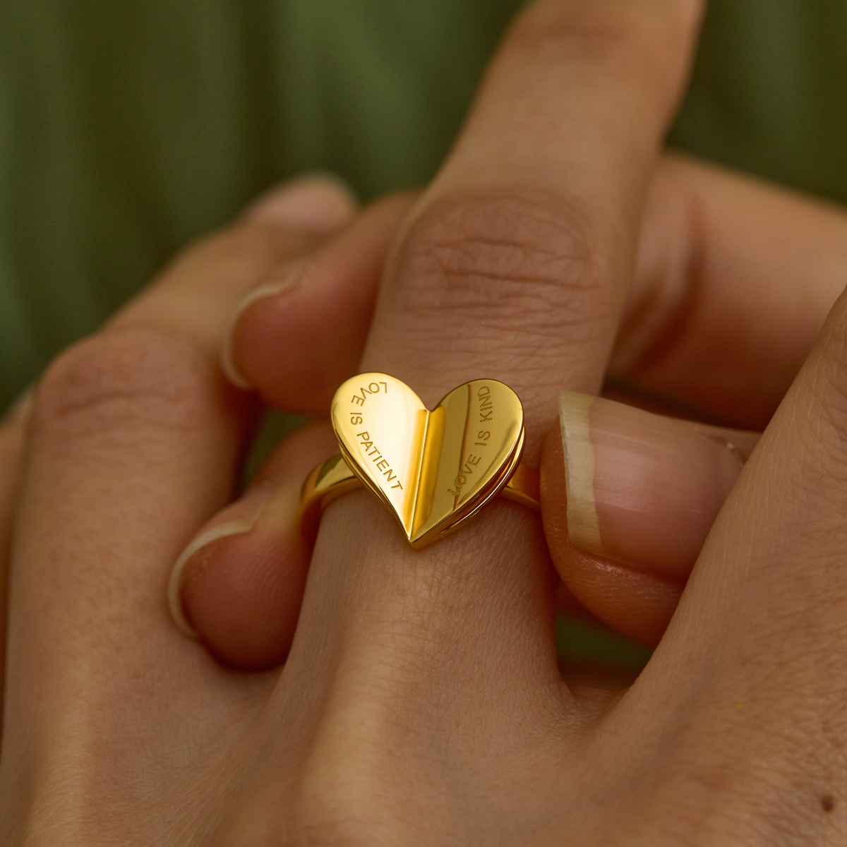 Chapters of Love Engraved Statement Ring – vanimy
