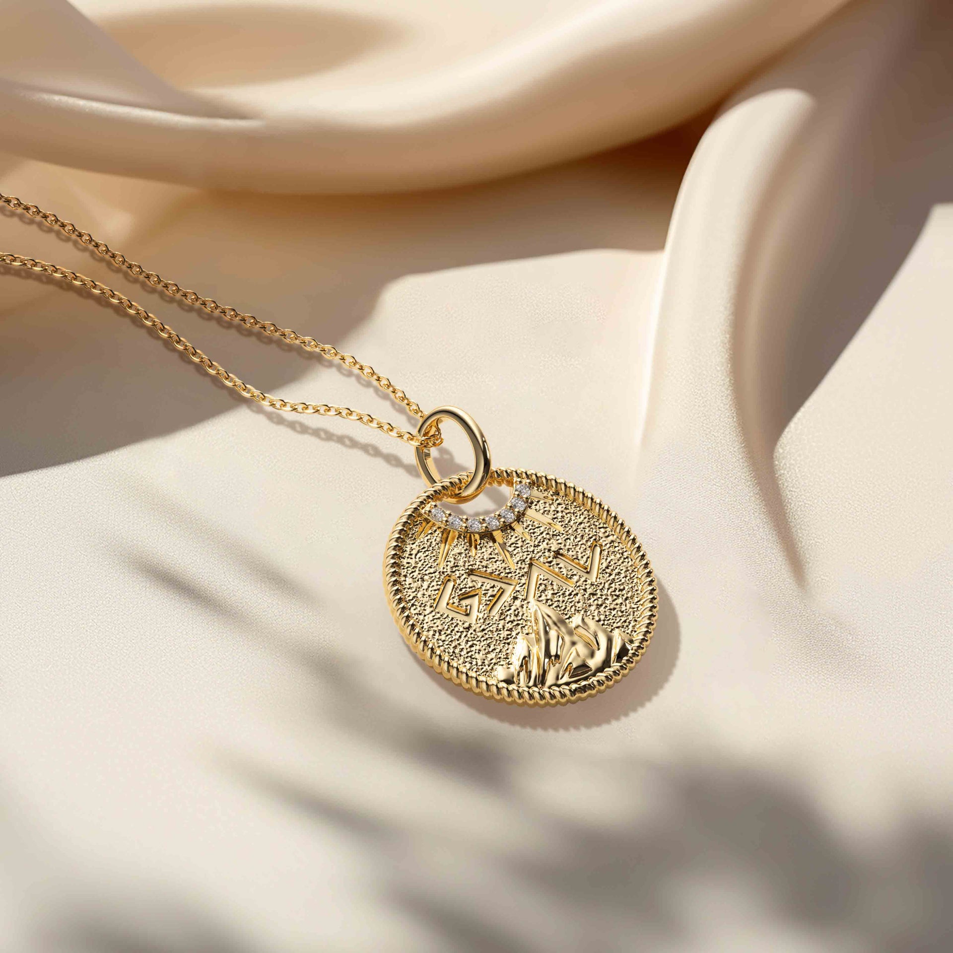 Highs And Lows Gold Coin Necklace – vanimy
