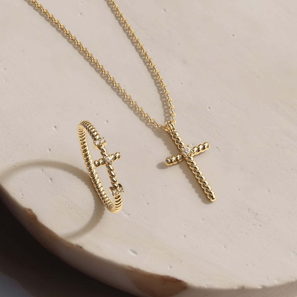 Rope Cross Pendant Necklace – vanimy